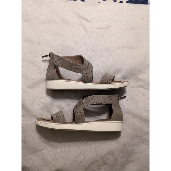 Adam Tucker | Shoes | Adam Tucker By Me Too Rayna4 Perforated Straps ...